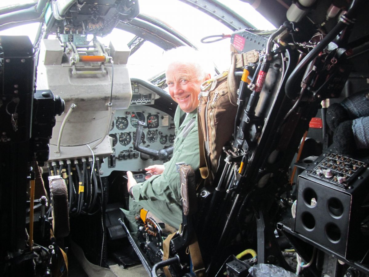 Glyn Rees – Victor XM715